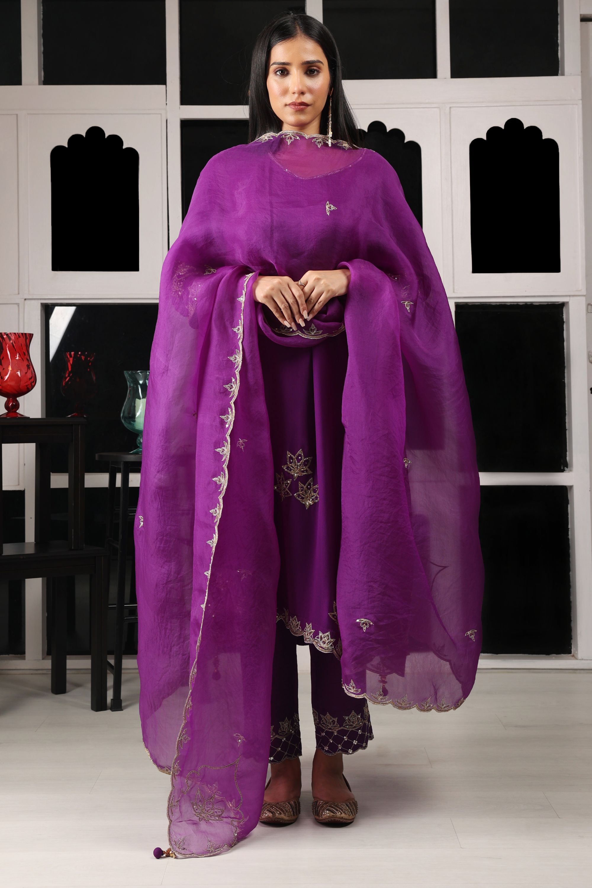 Purple Embroidered Kurta set with Organza Dupatta – Gyans